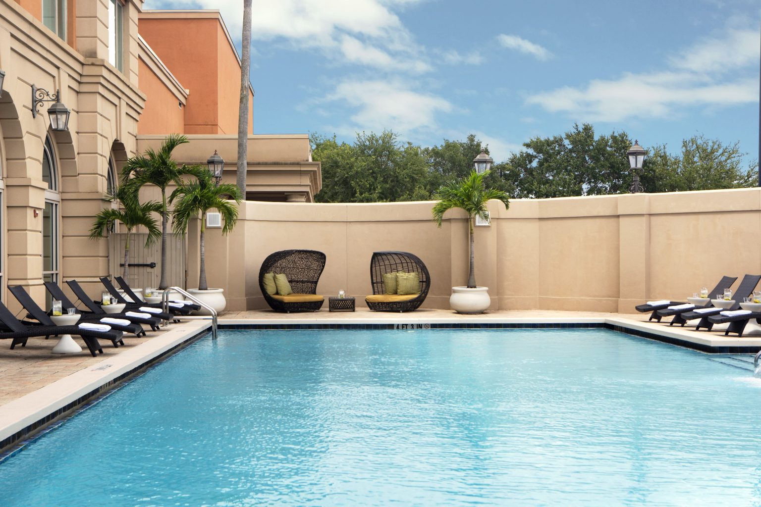 13 Tampa Hotels With Water Slides And Lazy River – https ...